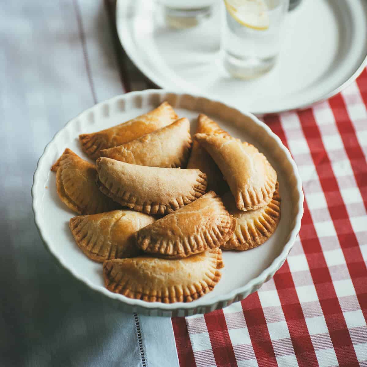 Tiropitakia Kourou - Shortbread Cheese Pies - Souvlaki For The Soul