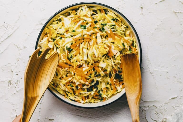 Greek Cabbage Salad (Lahanosalata) - Souvlaki For The Soul